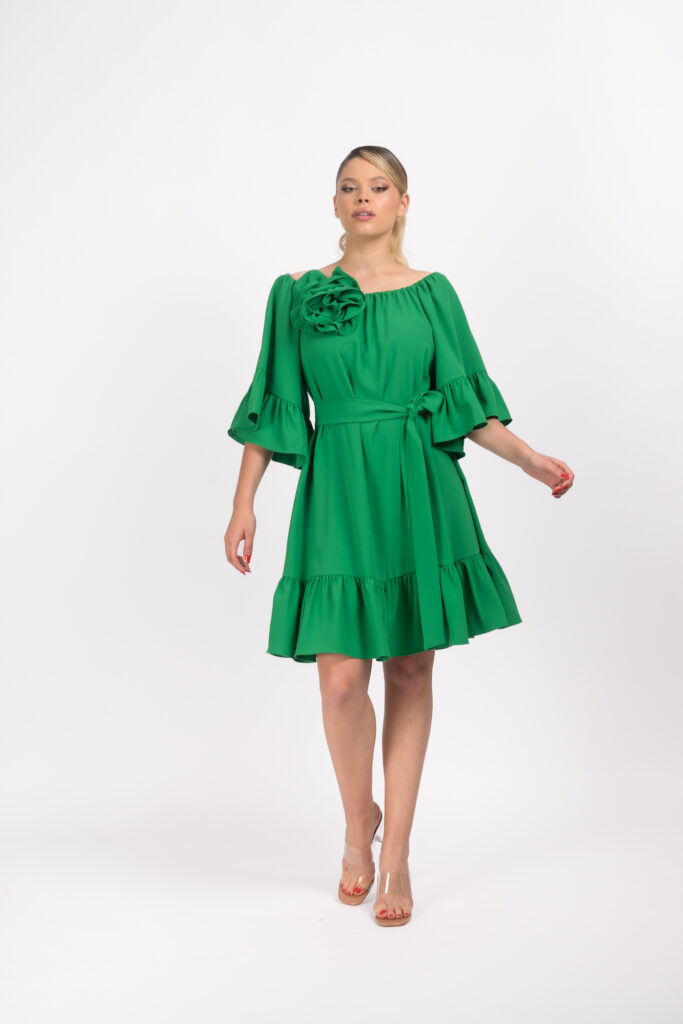 Rochie Verde Din Voal Cu Broșă Floare • La Donna